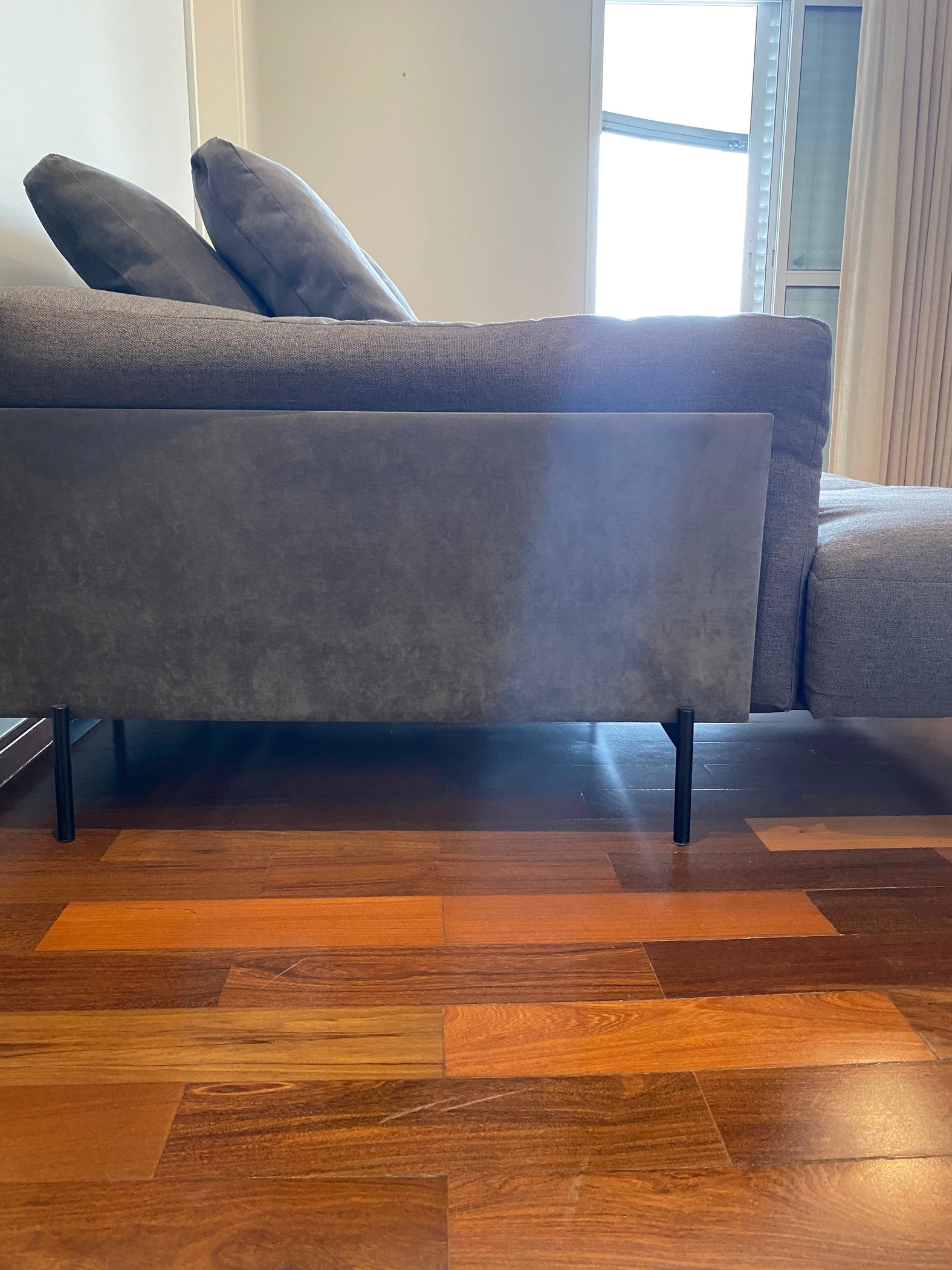 Sofá "Dock Especial" - Guilherme Wentz para Decameron — BossaNossaCasa